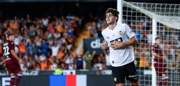 Javi Guerra lidera a los más valorados del Valencia CF | Deporte Valenciano