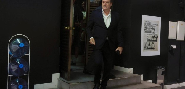 Ron Gourlay llega al Valencia CF para marcar un nuevo rumbo tras la ...